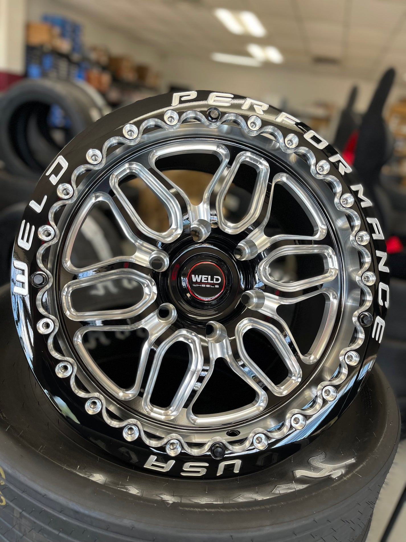 Weld Laguna 6 – Spike Performance